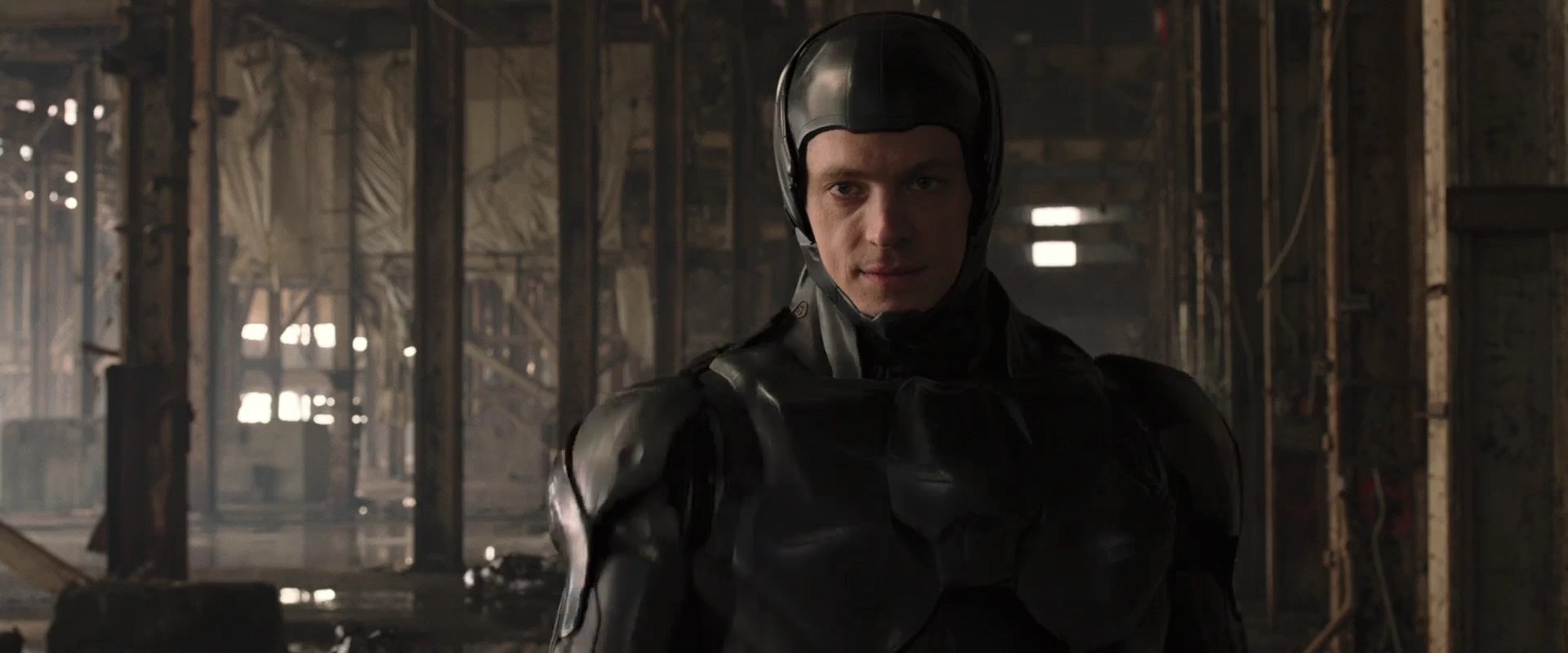 Screencaps - RoboCop 0531 - The Kinnaman Squad - Photo Gallery