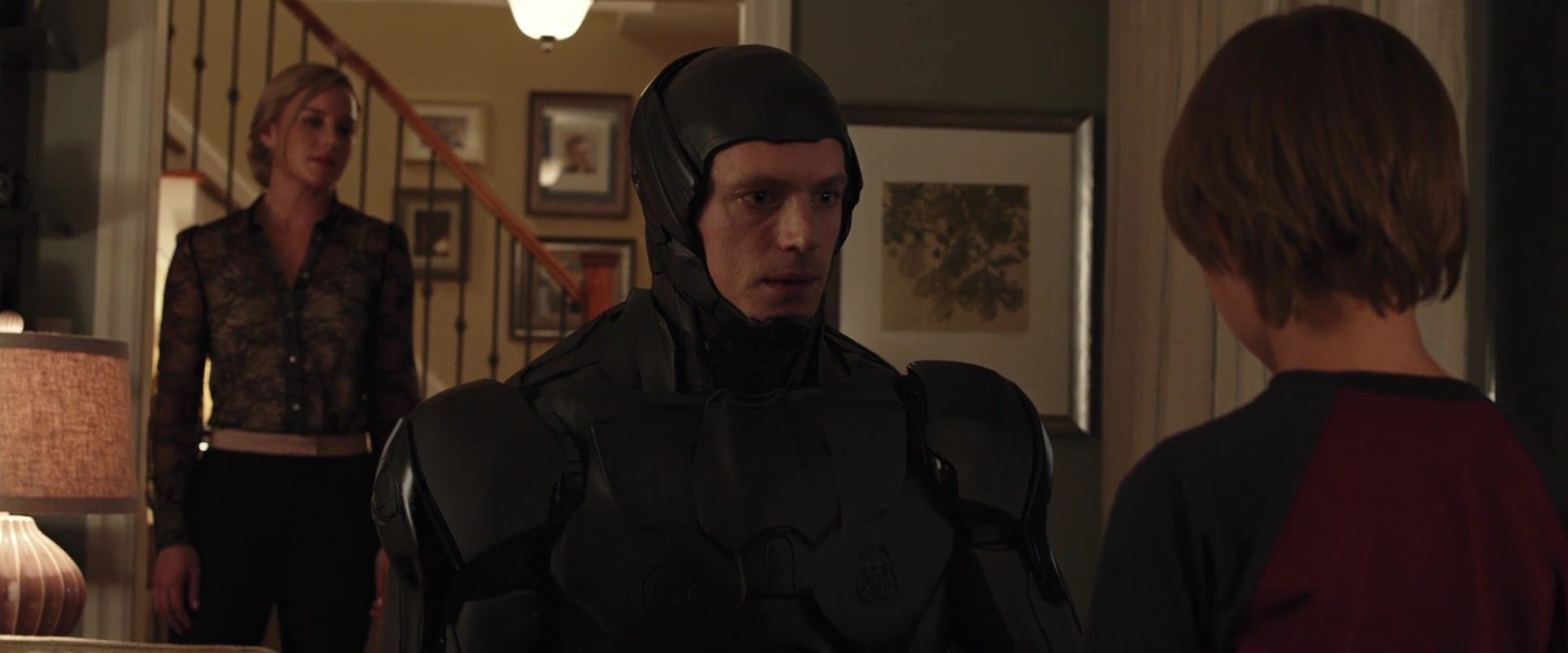 Screencaps - RoboCop 0569 - The Kinnaman Squad - Photo Gallery