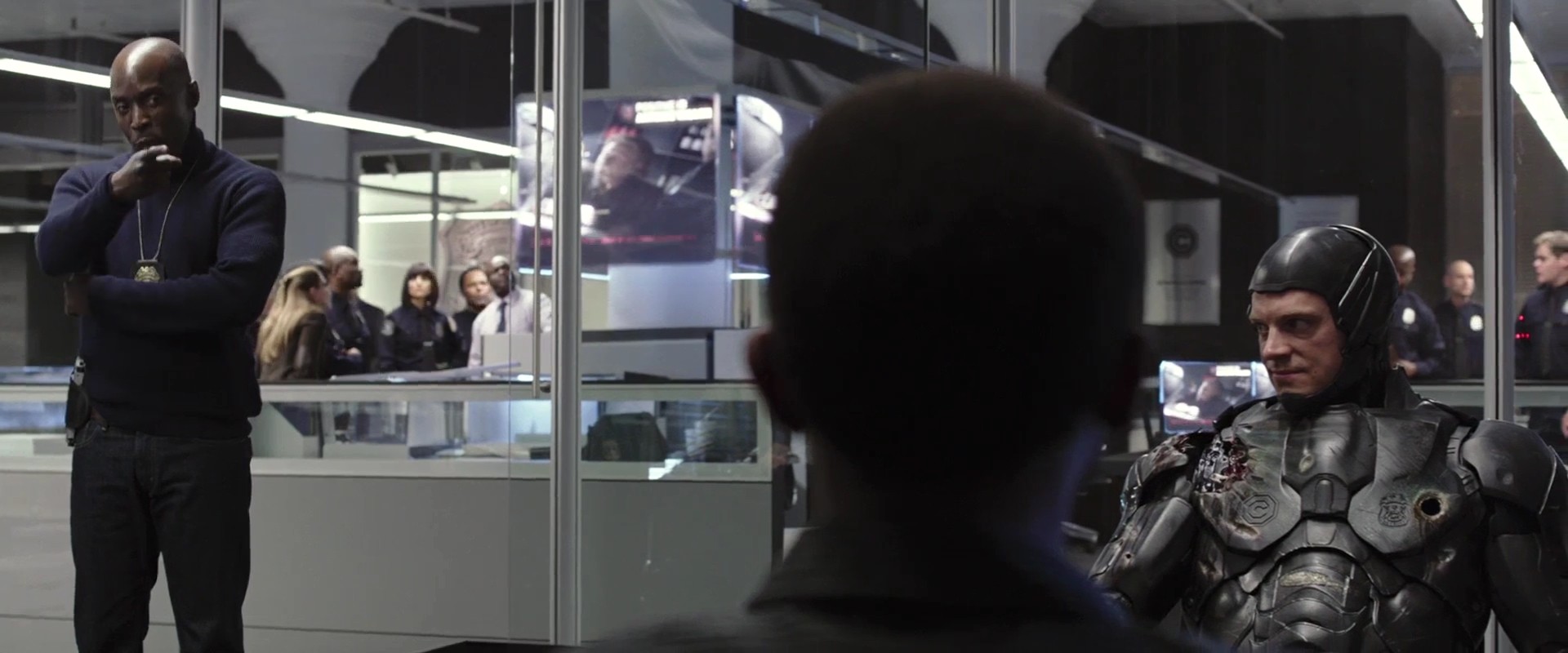 Screencaps - RoboCop 0856 - The Kinnaman Squad - Photo Gallery